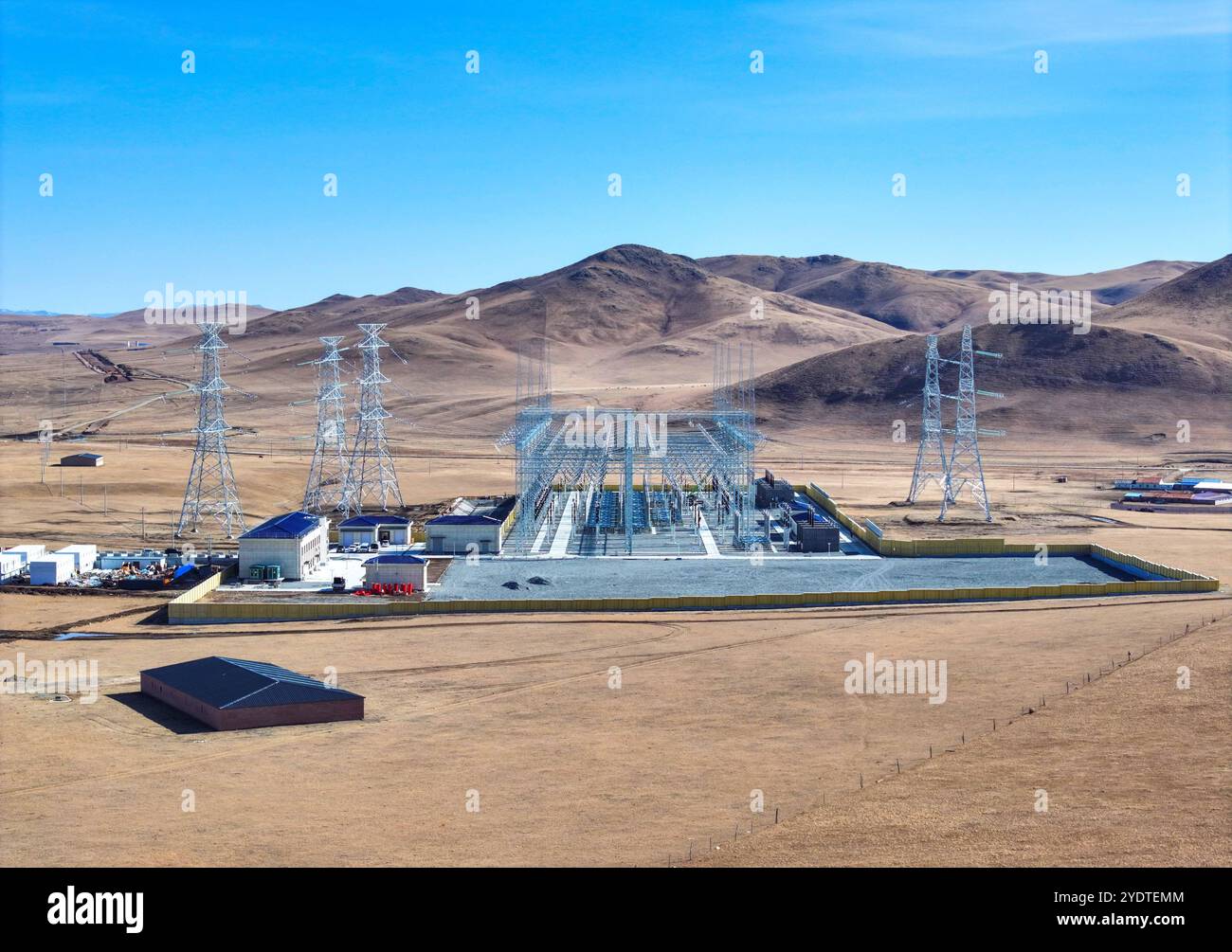 XILINGOLLEAGUE, CHINA - OCTOBER 28, 2024 - Aerial photo shows the ...