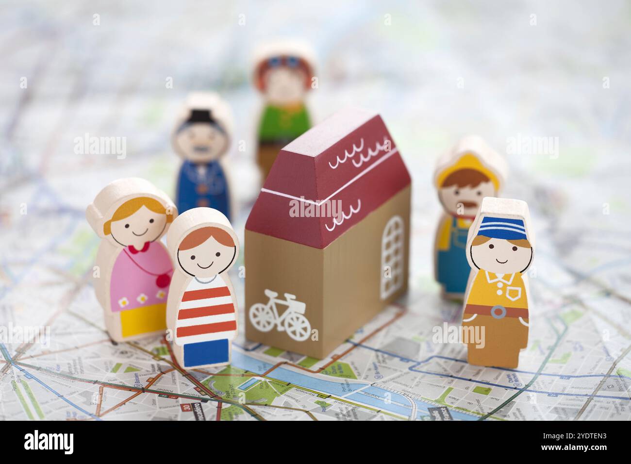 Wooden map hi-res stock photography and images - Alamy