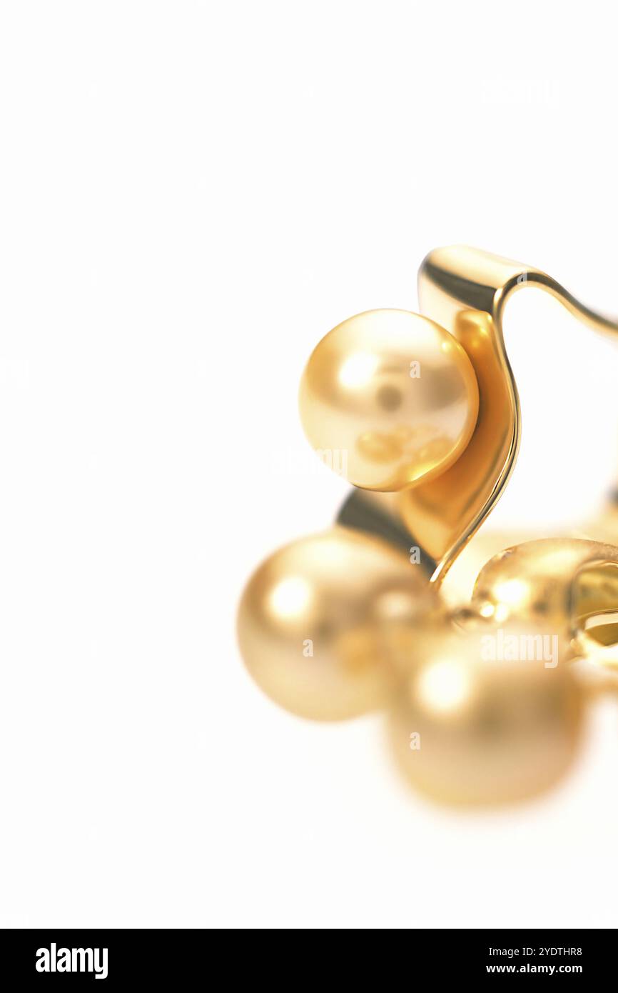 Pearl shine hi-res stock photography and images - Alamy