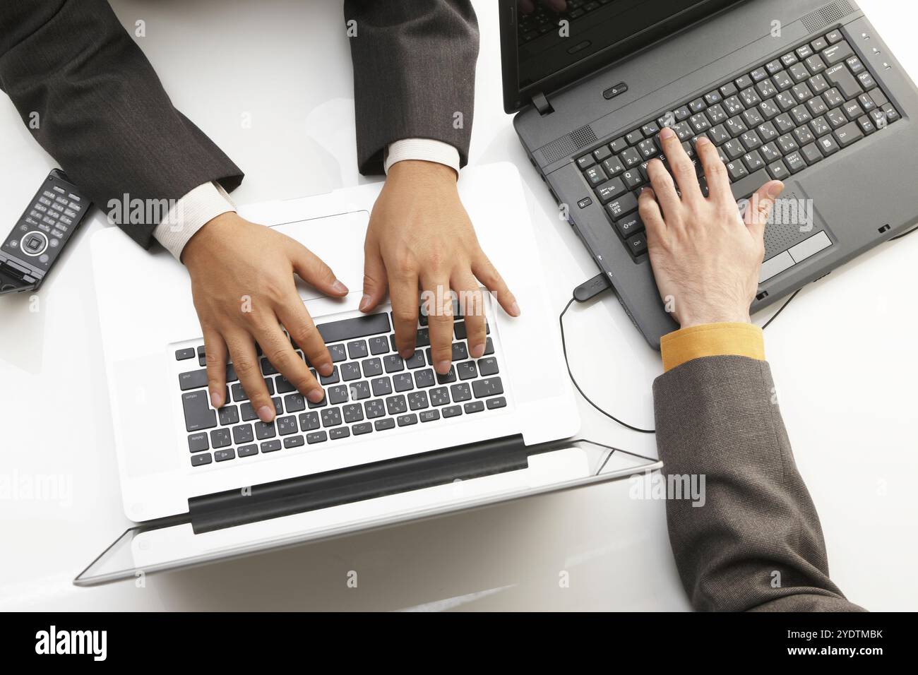 Person at pc computer hi-res stock photography and images - Alamy