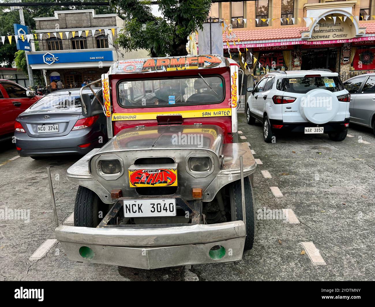 Manila, Philippines. 15th Oct, 2024. A jeepney (public utility jeepney ...
