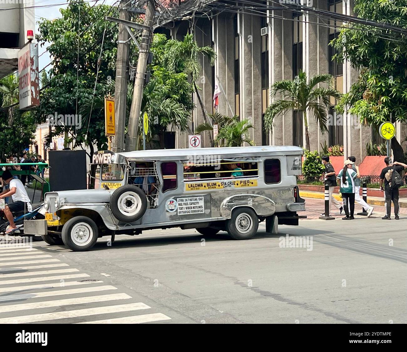 Manila, Philippines. 15th Oct, 2024. A jeepney (public utility jeepney ...