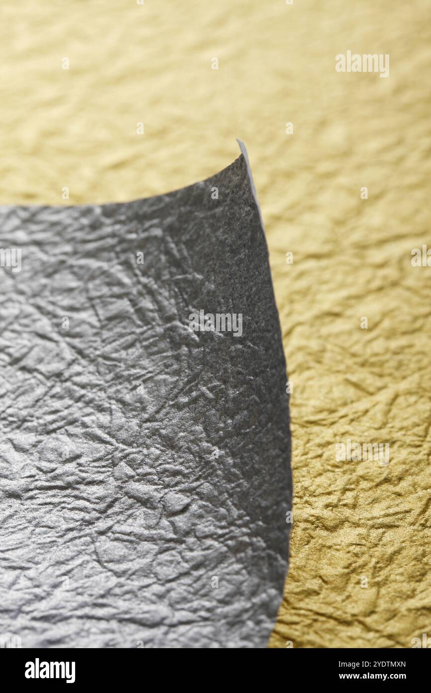 Gold and silver paper Stock Photo - Alamy
