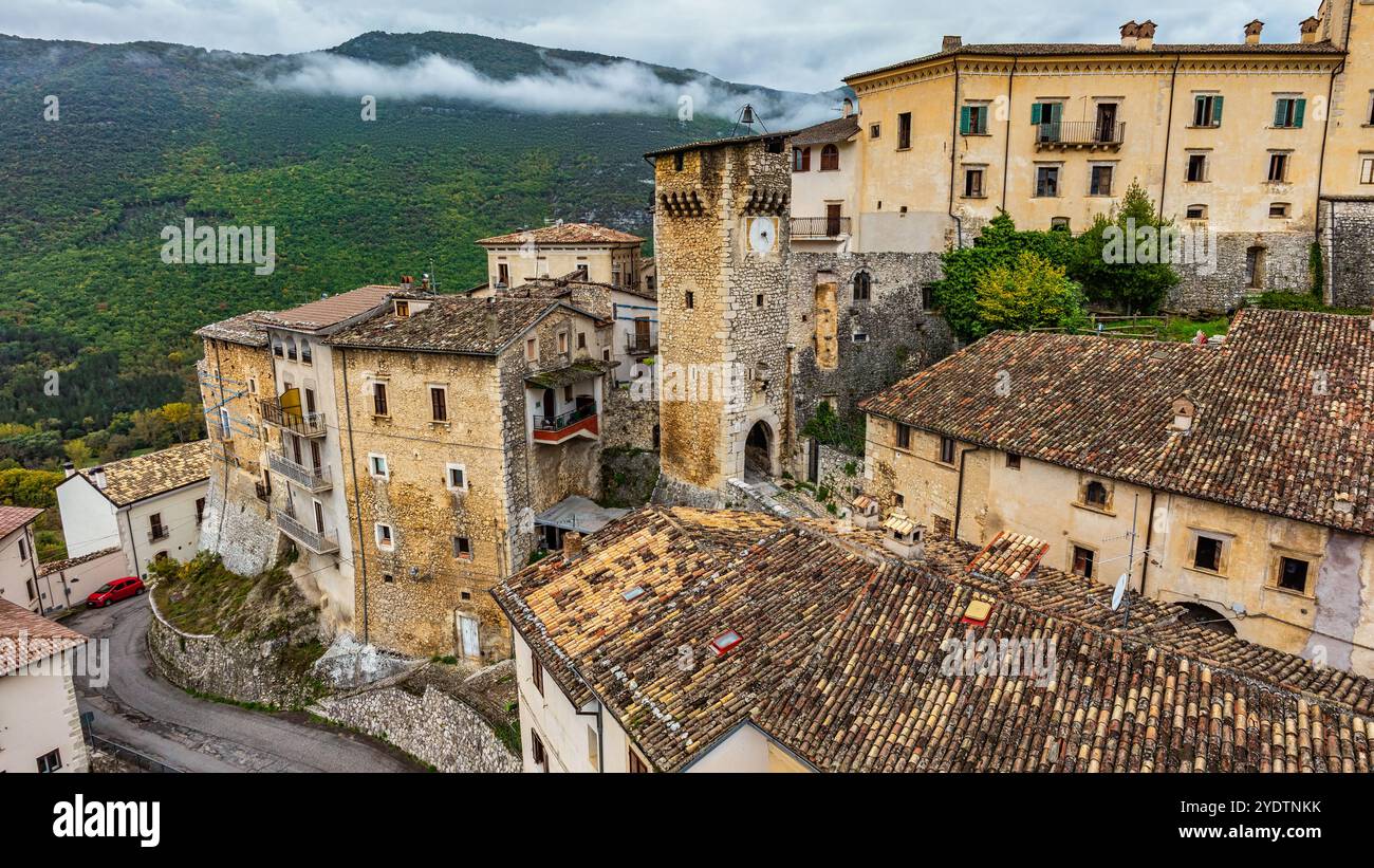 Porta dei santi hi-res stock photography and images - Alamy