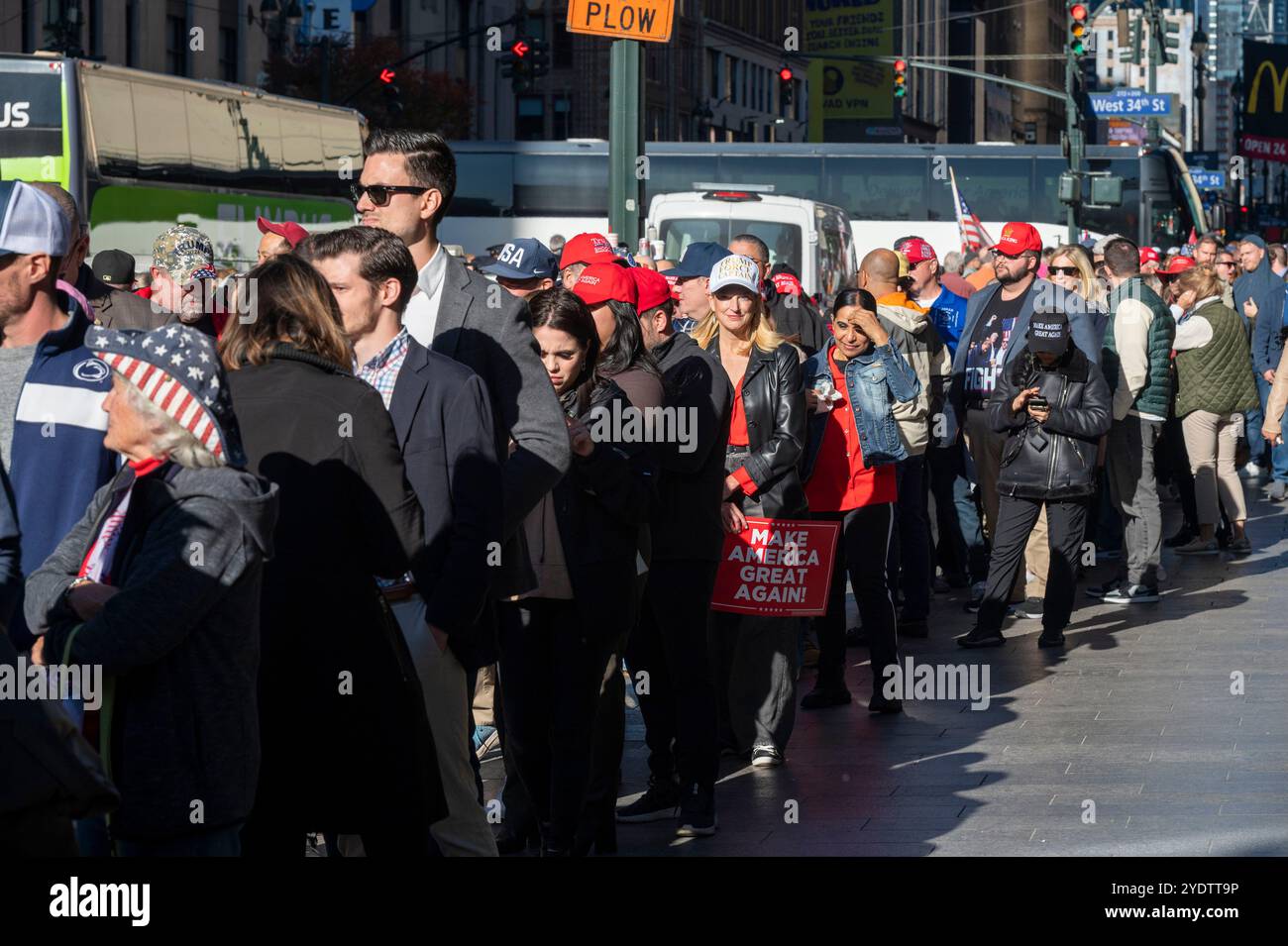 New York, United States. 27th Oct, 2024. Supporters of Republican ...