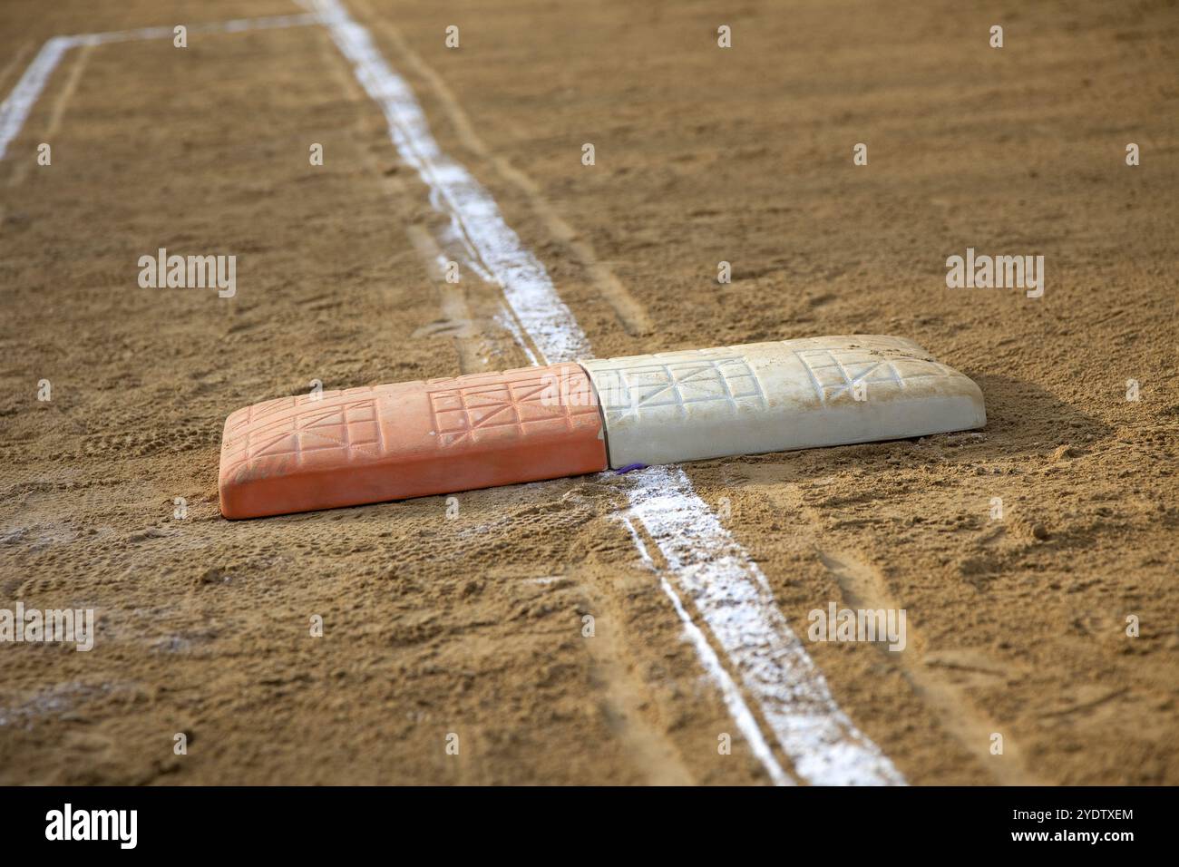 First base hi-res stock photography and images - Alamy