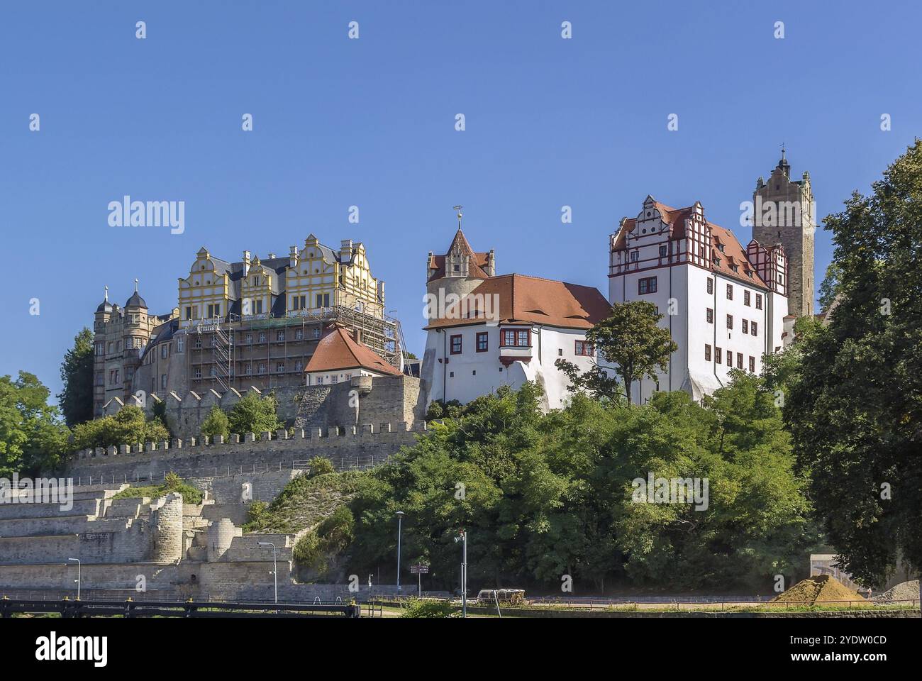 Palaces renaissance hi-res stock photography and images - Alamy