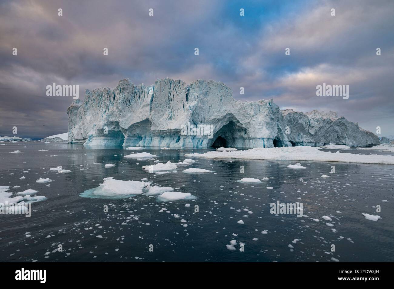 Floating icebergs, Ilulissat Icefjord, UNESCO World Heritage Site ...