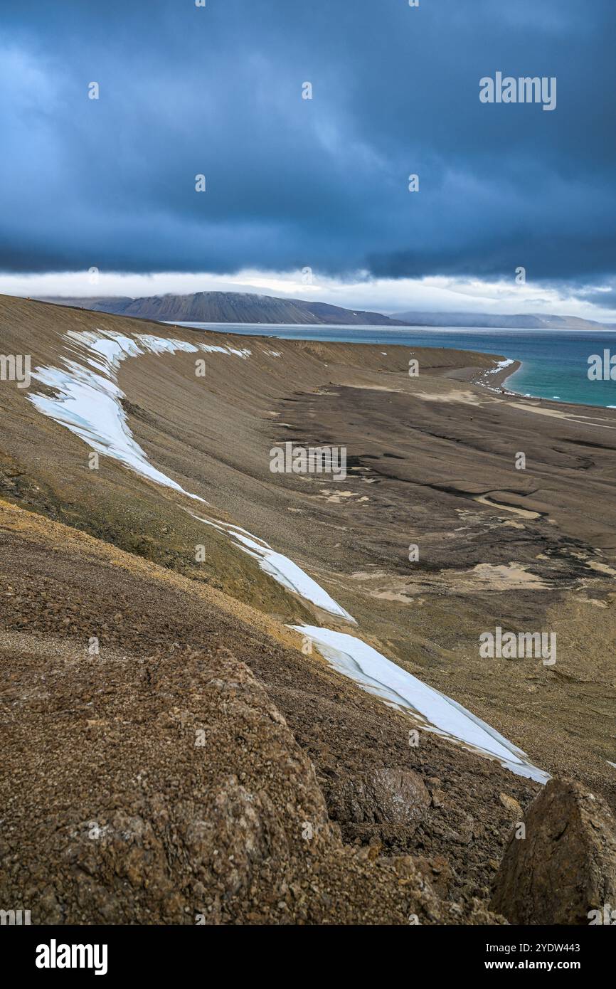 Arctic Desert, Baffin island, Nunavut, Canadian Arctic, Canada, North ...