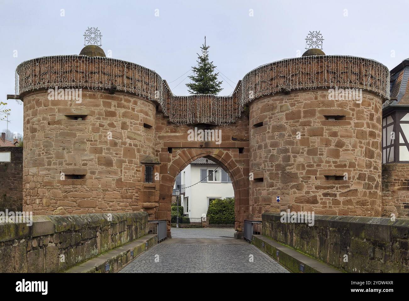 Jerusalem Gate in in the wall around the historic city of Budingen ...