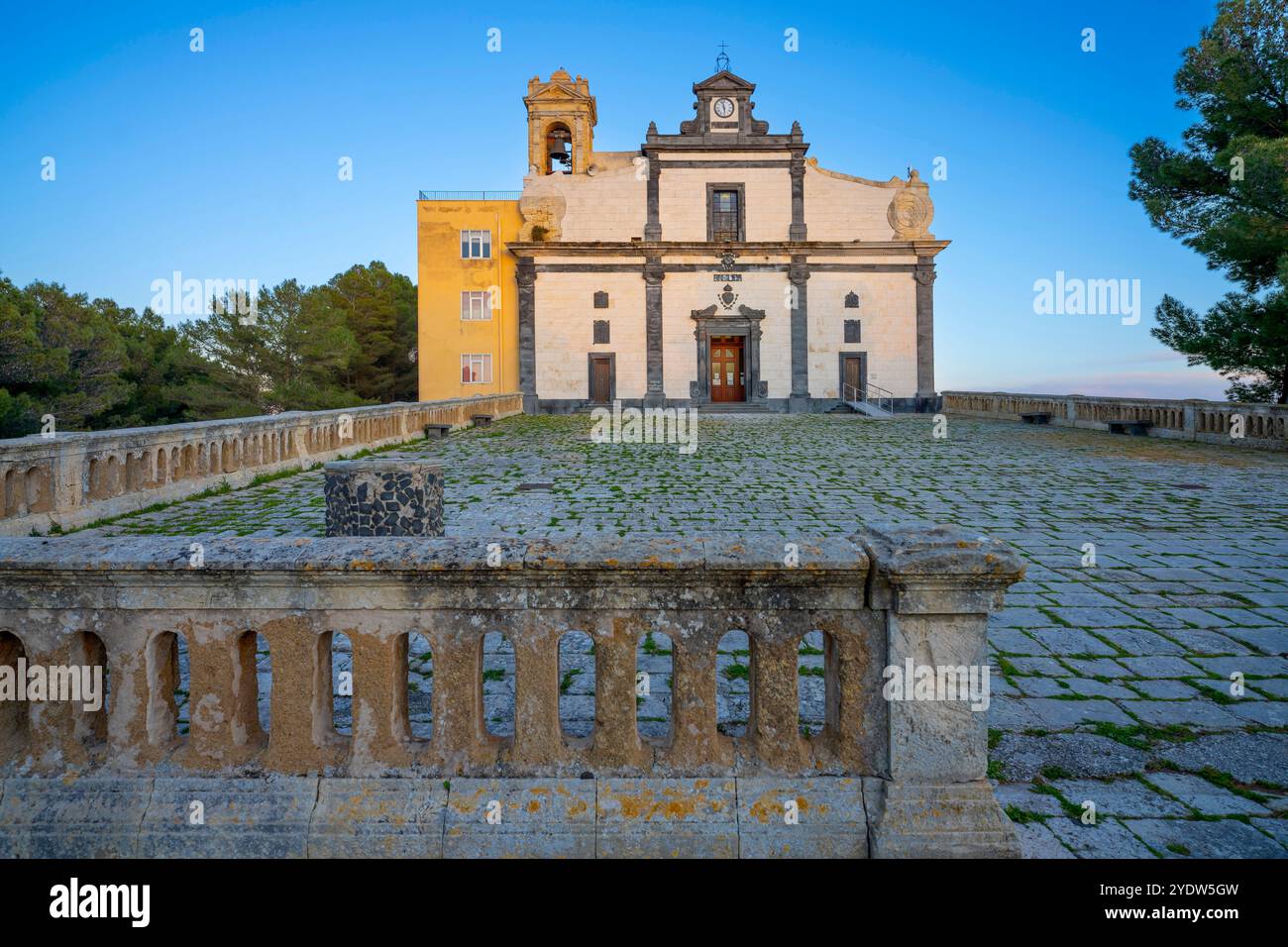 Saint calogero hi-res stock photography and images - Alamy