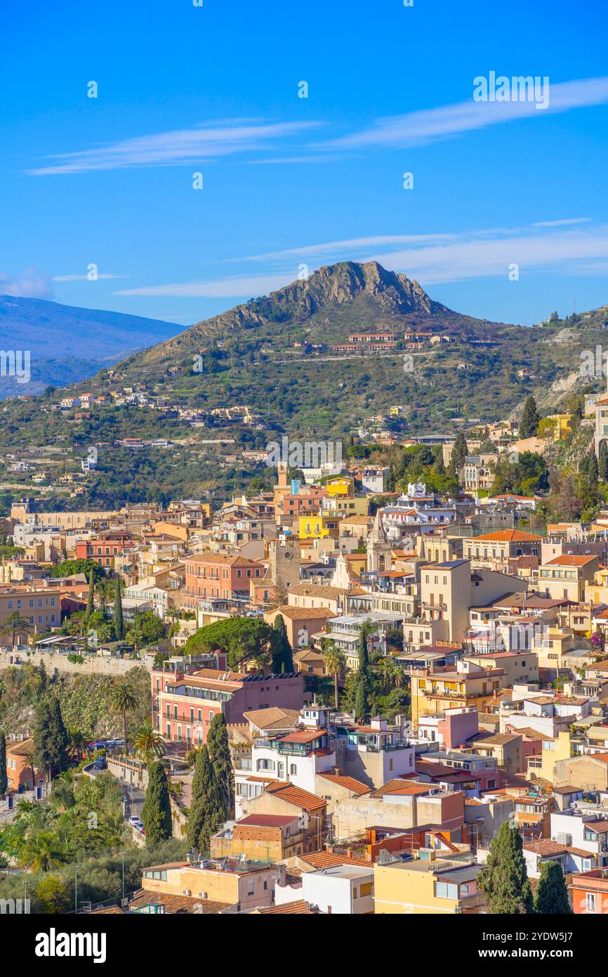 Mediterranean greenery hi-res stock photography and images - Alamy