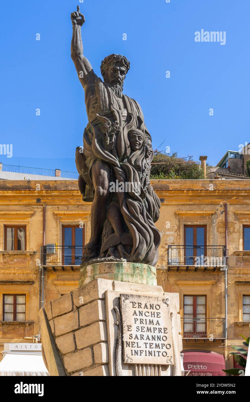 Empedocles of agrigento hi-res stock photography and images - Alamy