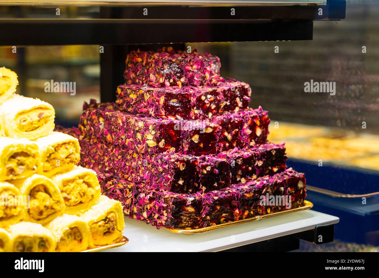 Detail of traditional sweet Turkish dessert baklava, Egyptian Bazaar ...