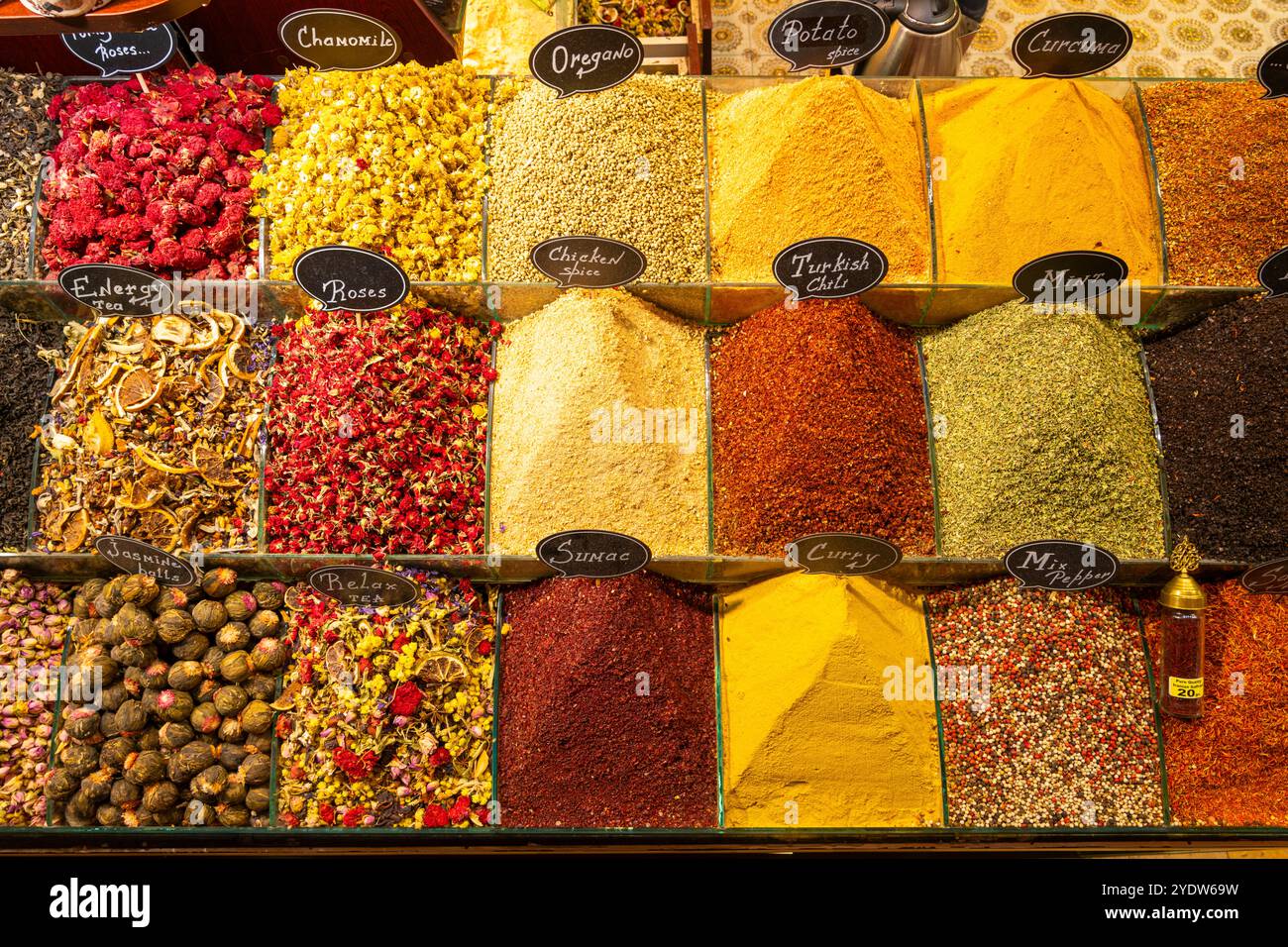 Different spices on display in store, Egyptian Bazaar (Spice Bazaar ...