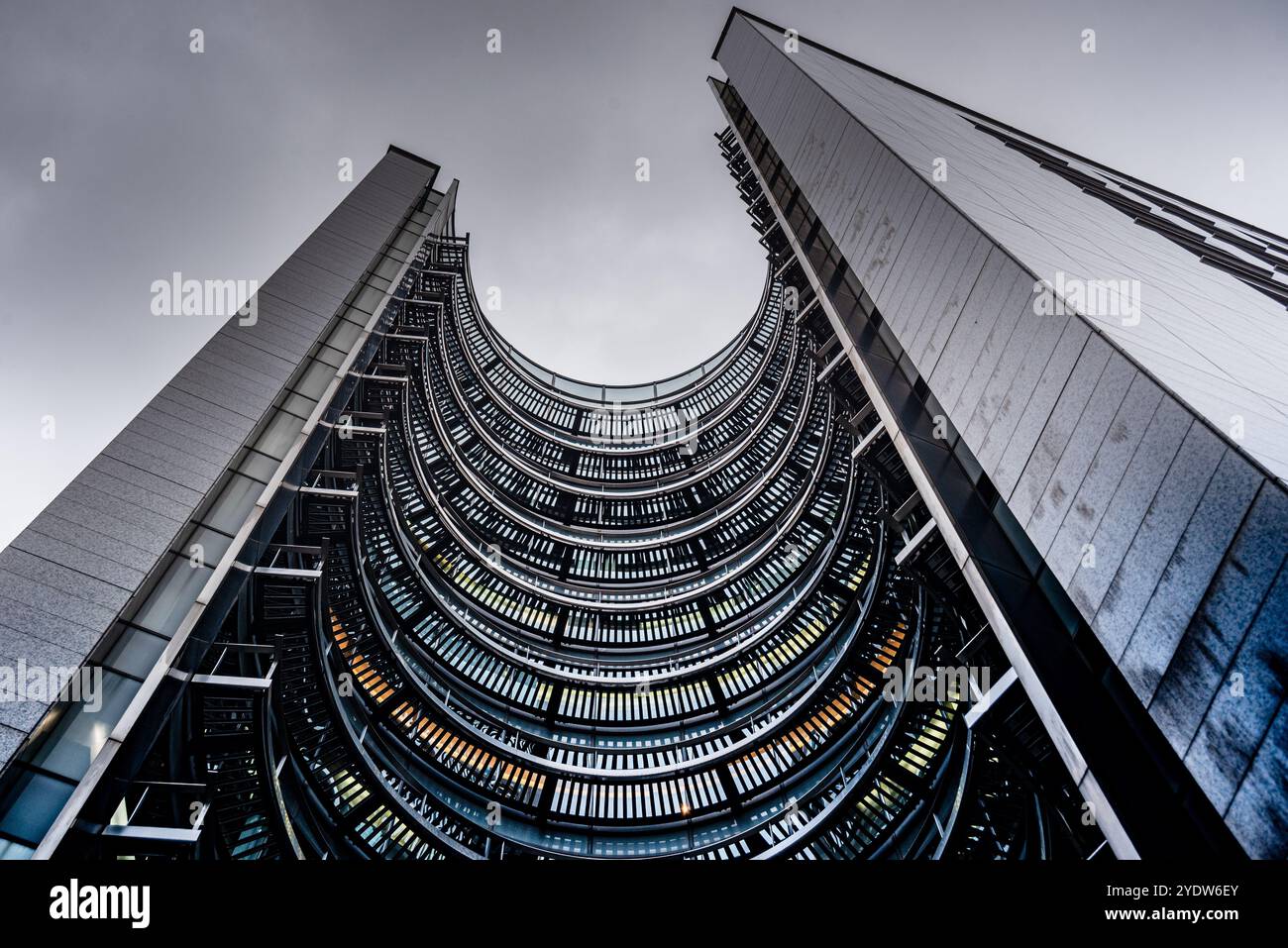 Tokyo metropolitan hibiya public hi-res stock photography and images ...