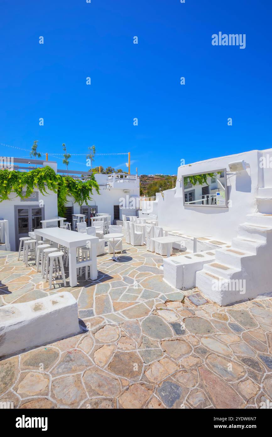 Apollonia village main square, Apollonia, Sifnos Island, Cyclades ...