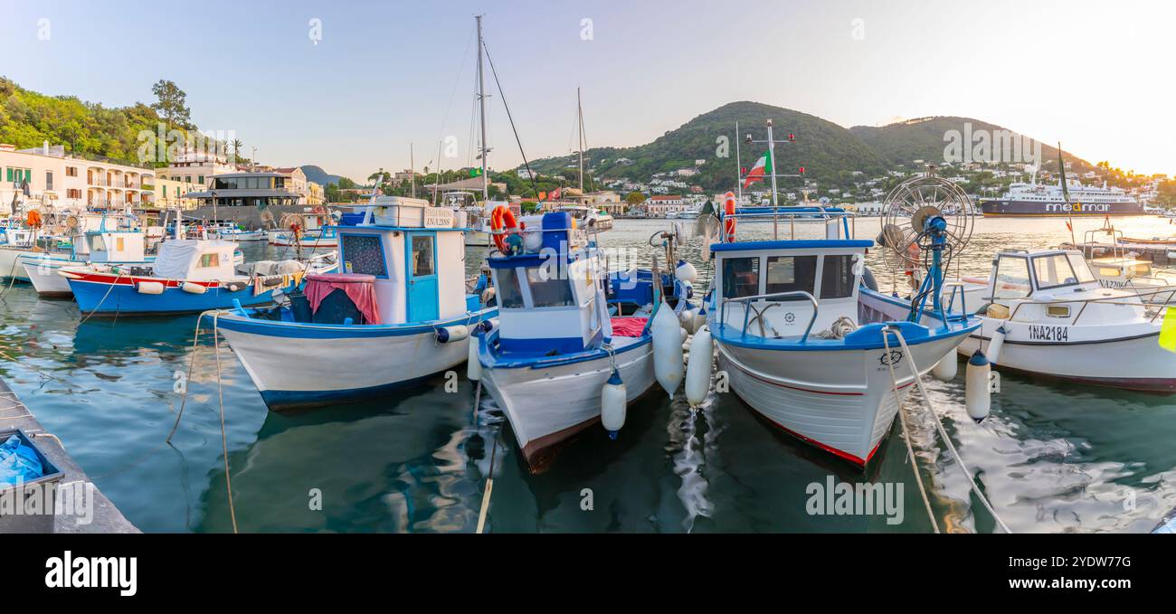 Small boats sunset in porto hi-res stock photography and images - Alamy