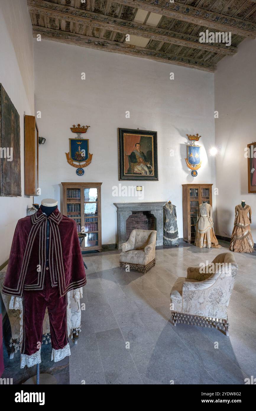 Caccamo sicily hi-res stock photography and images - Alamy
