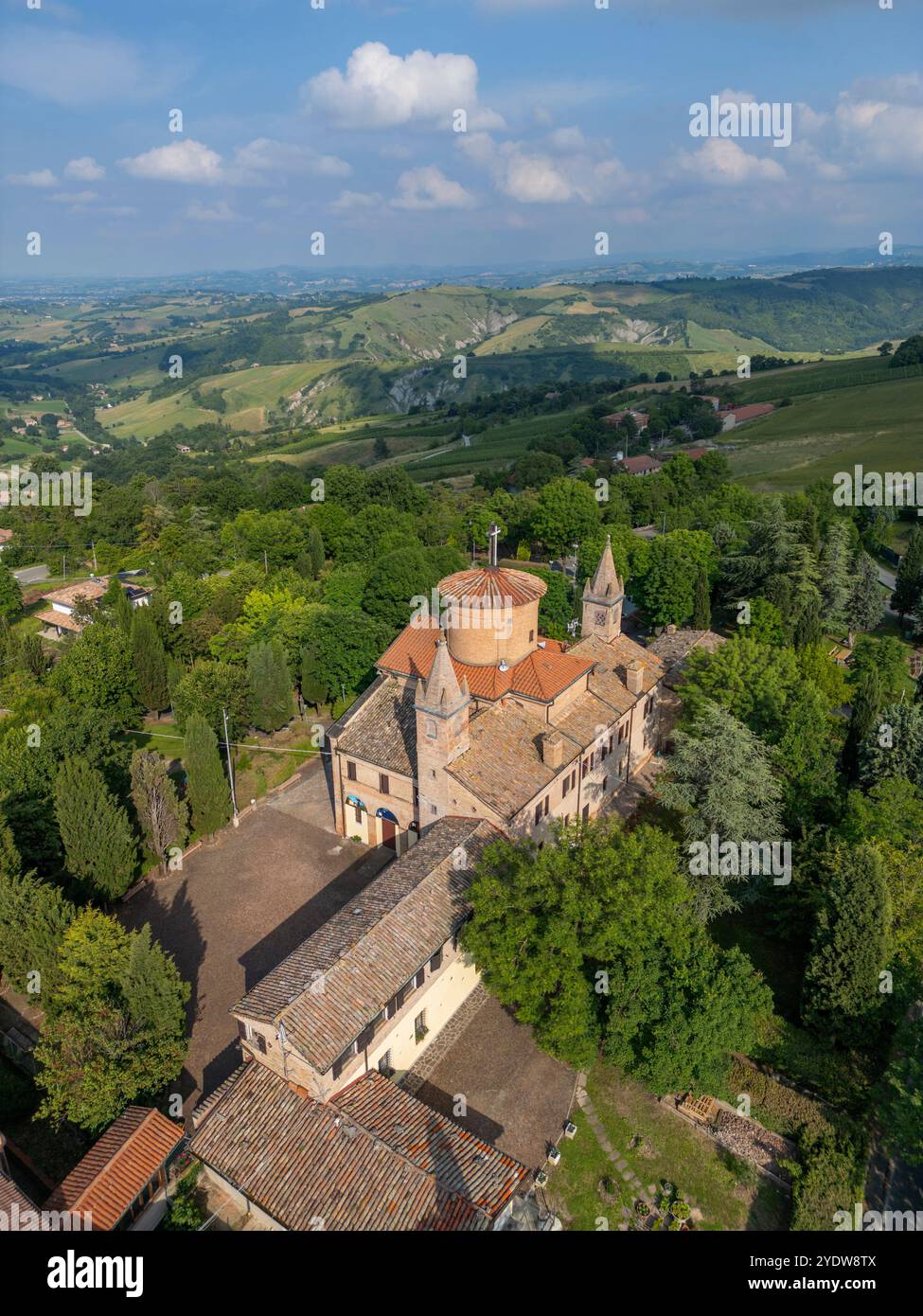 Modena hills hi-res stock photography and images - Alamy