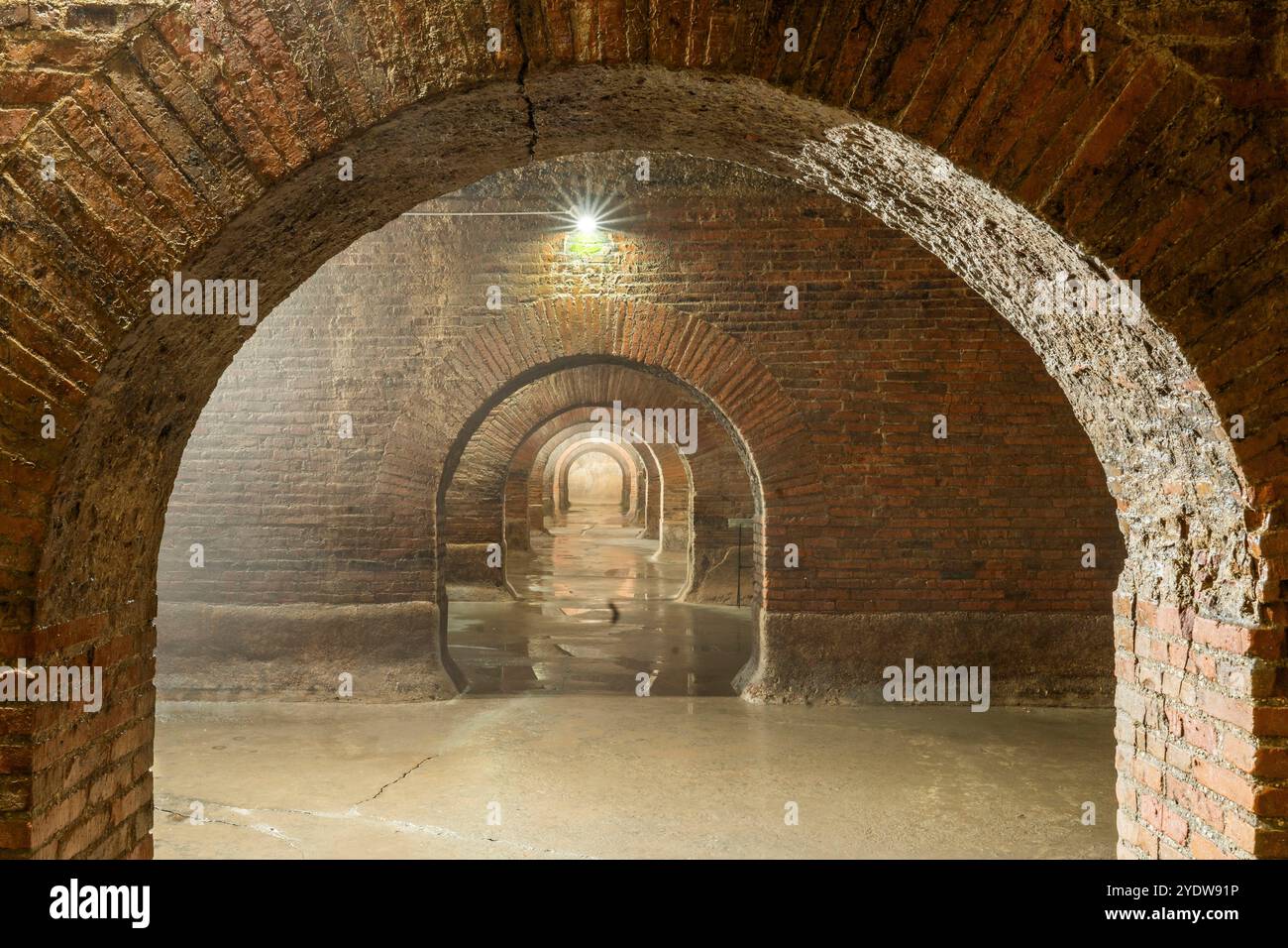 Ancient cisterns hi-res stock photography and images - Alamy
