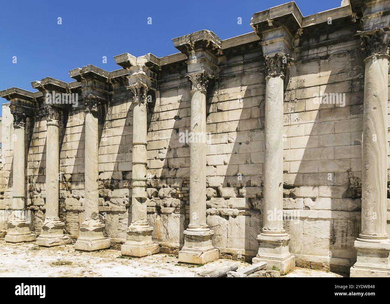 Hadrian Library was created by Roman Emperor Hadrian in AD 132 on the ...