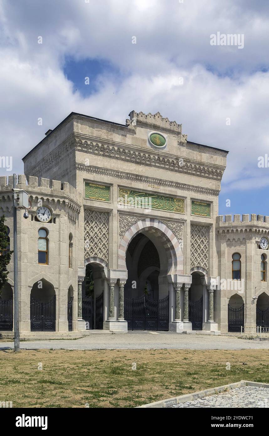 Building of main campus of Istanbul University, Turkey, Asia Stock ...