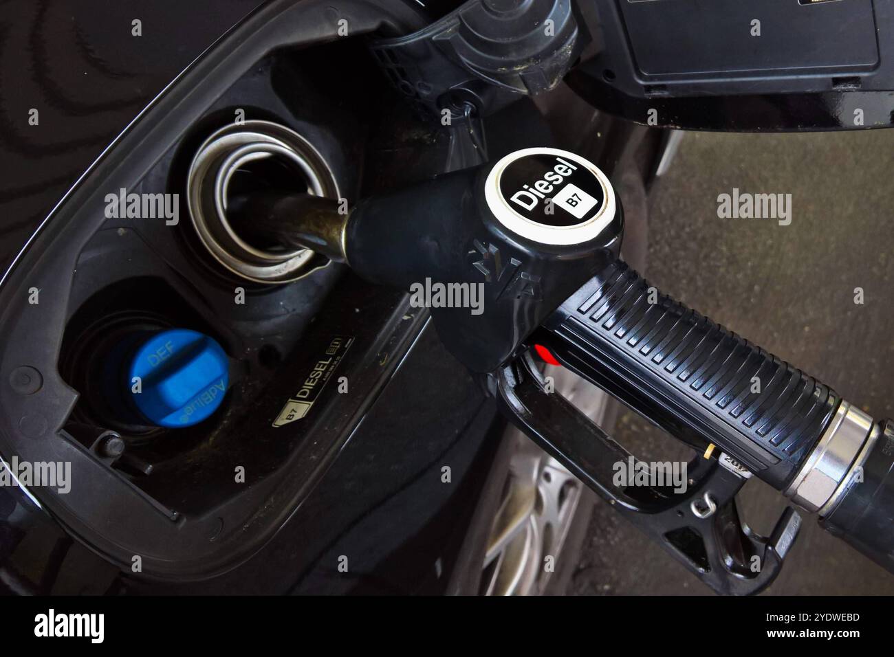 Diesel tankdeckel hi-res stock photography and images - Alamy