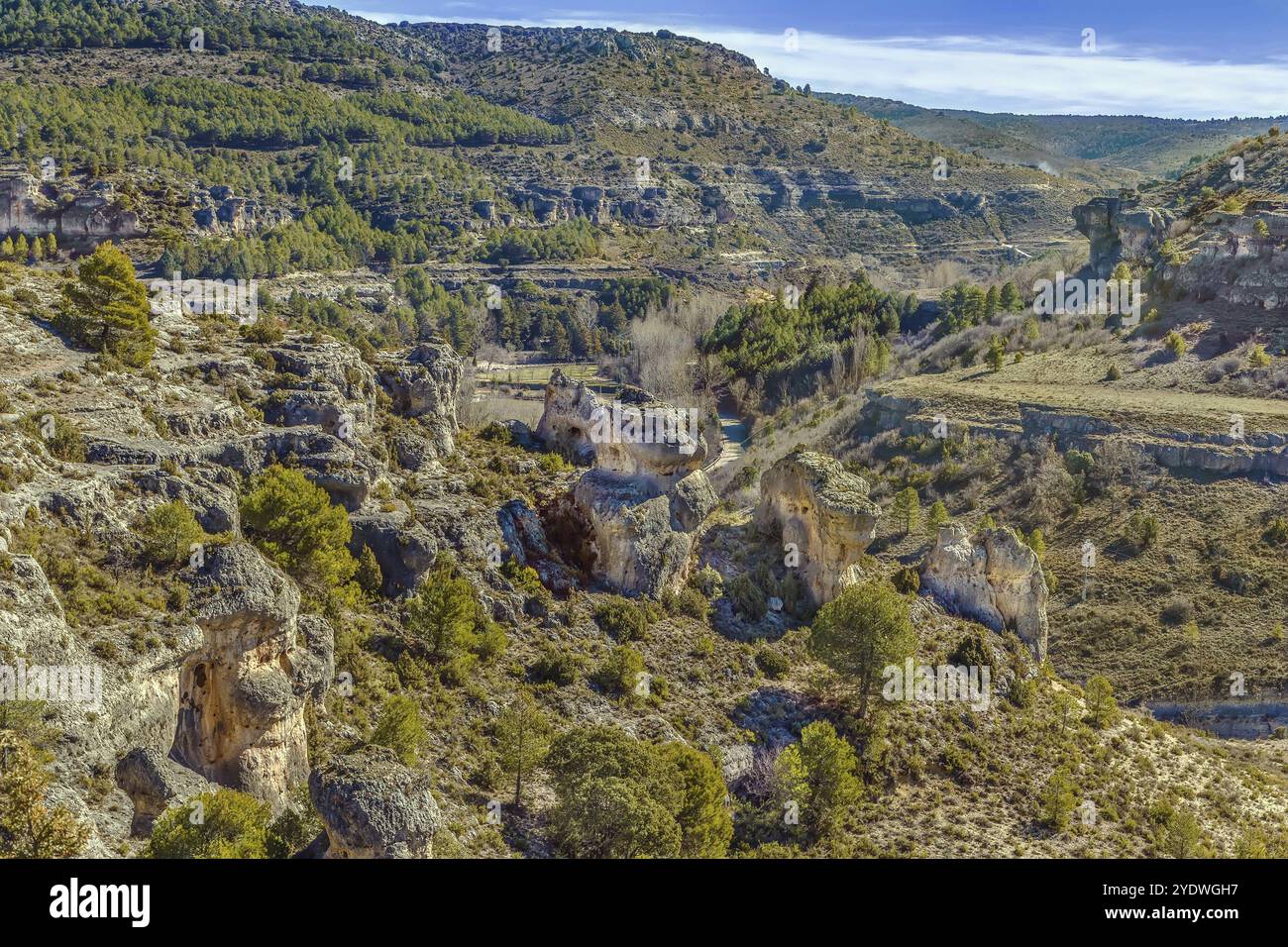 Cuenca city on rocks hi-res stock photography and images - Alamy