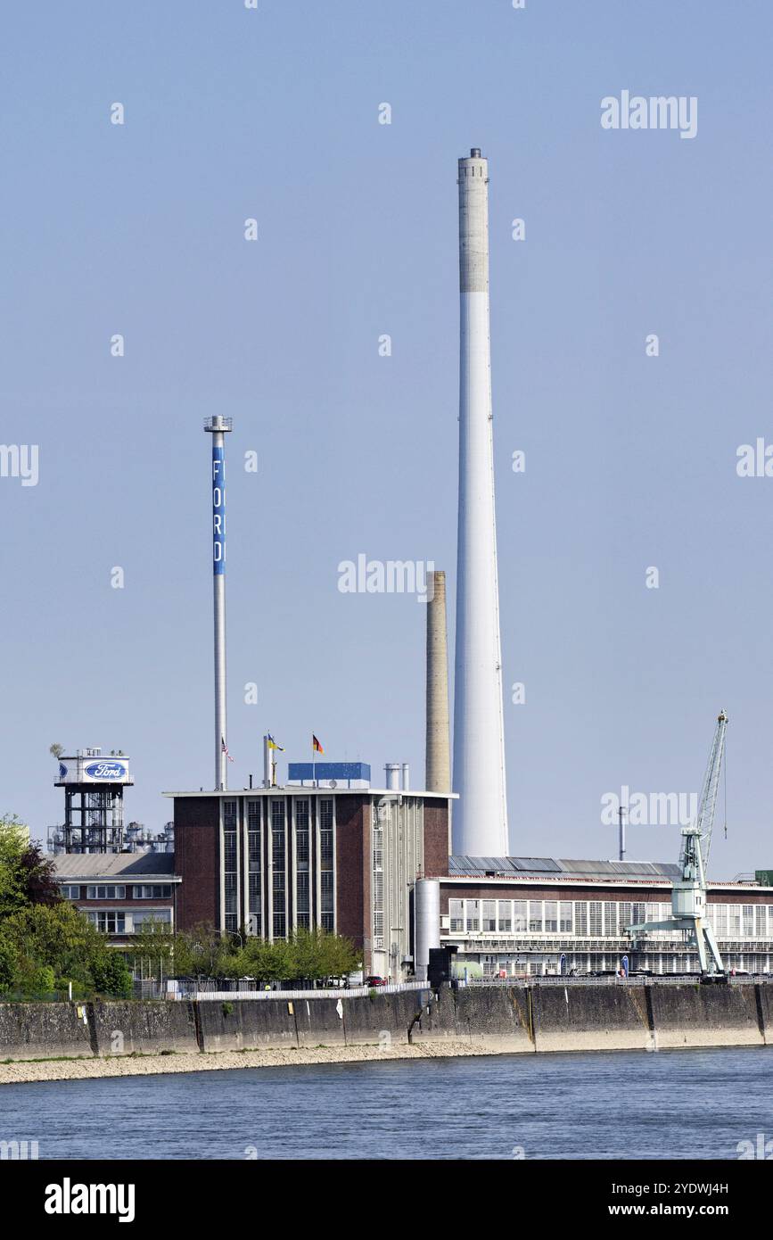 Ford-Werke GmbH's main plant in Cologne-Niehl on the Rhine Stock Photo ...