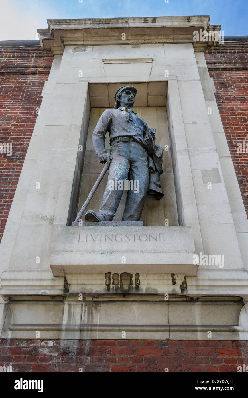 London - 06 16 2022: View of the statue of explorer David Livingstone ...