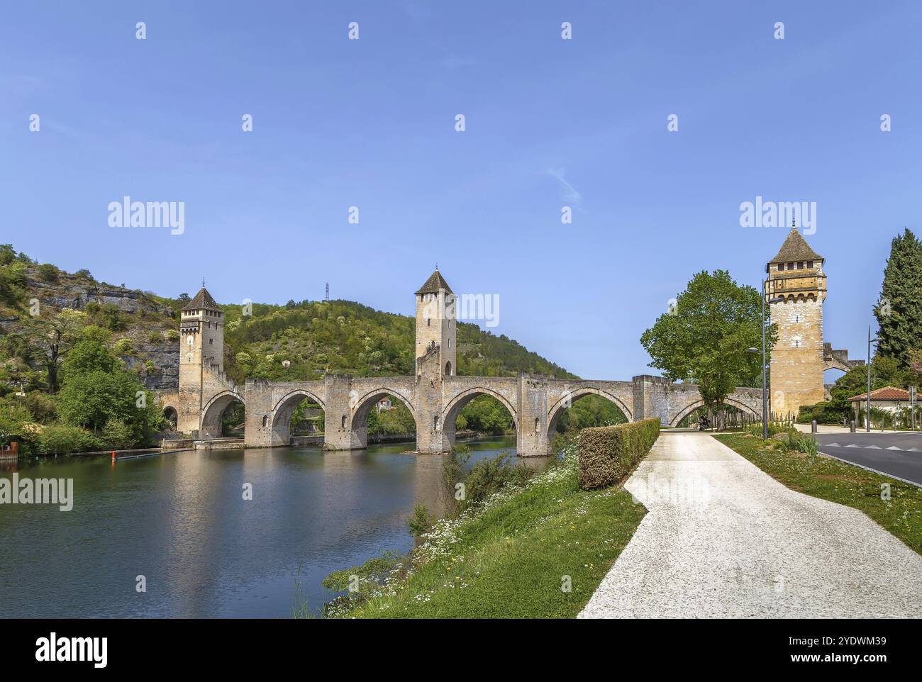 Pont Valentre is a 14th-century six-span fortified stone arch bridge ...
