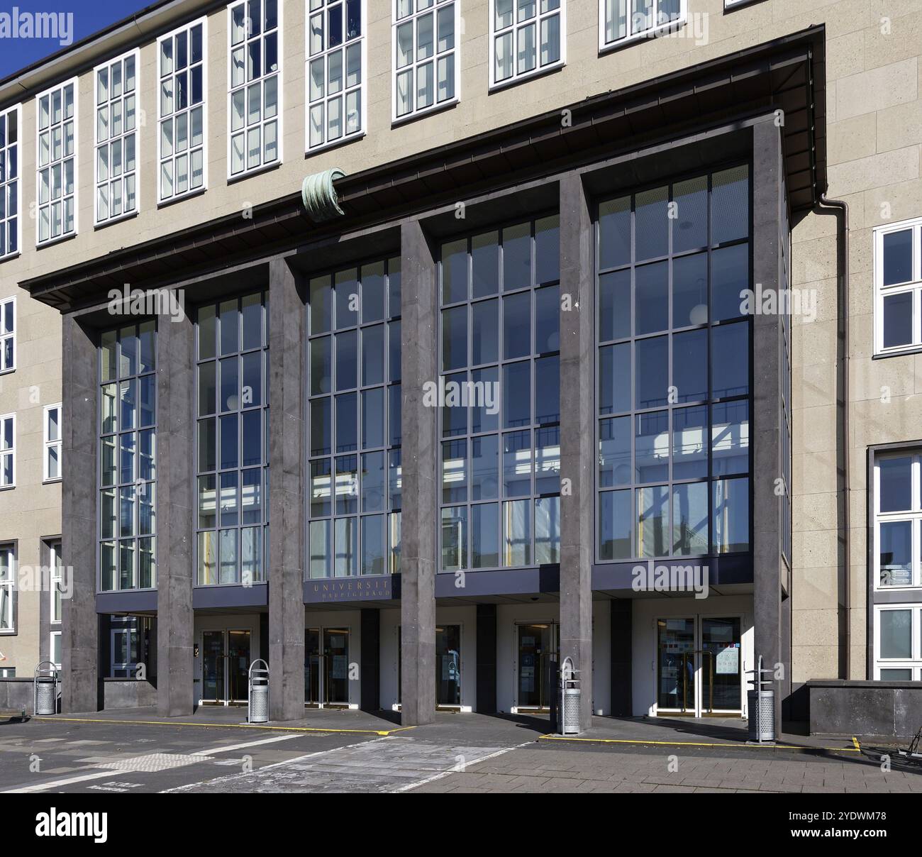 Albertus magnus college hi-res stock photography and images - Alamy