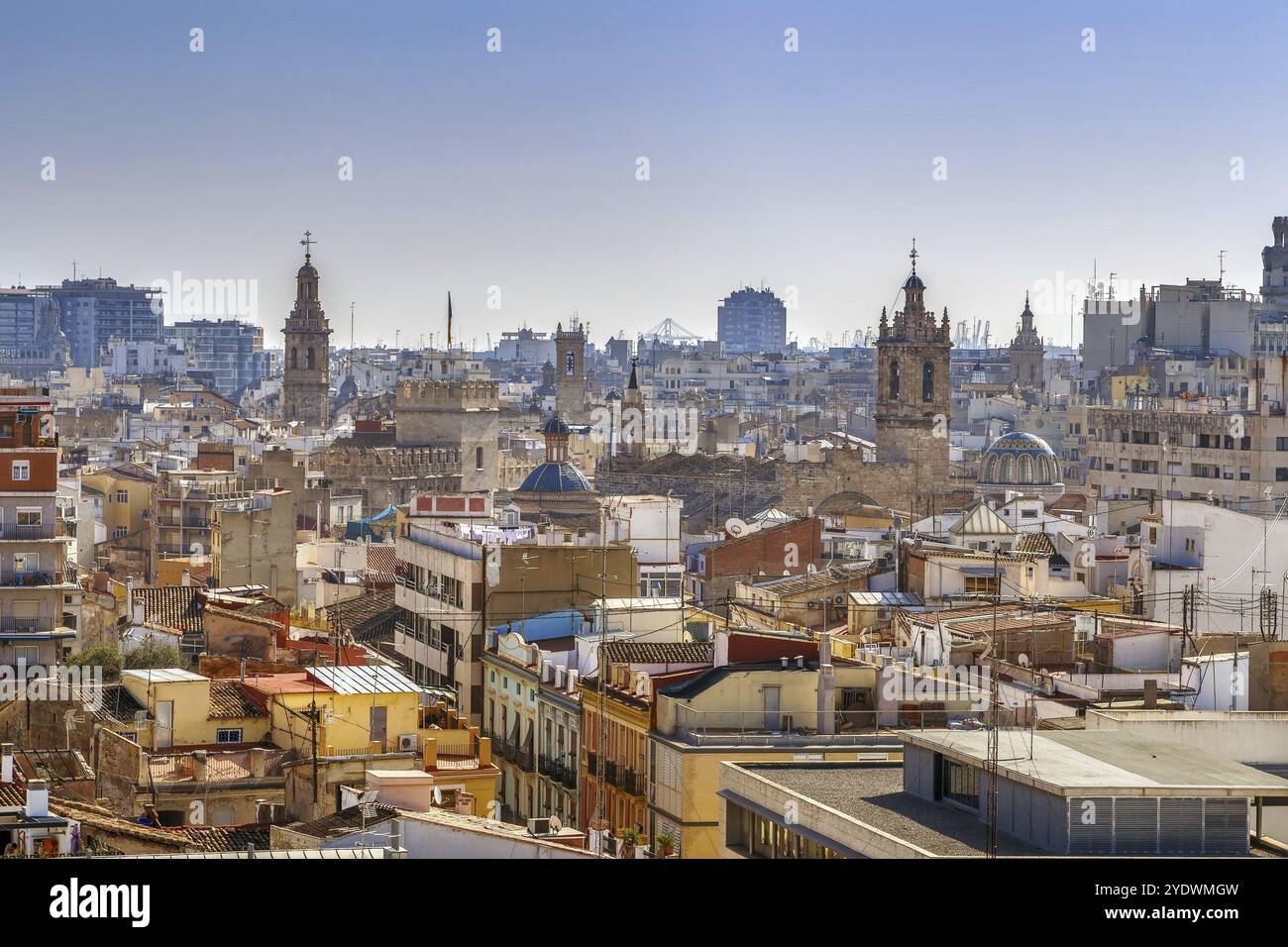 Valencia historical buildings hi-res stock photography and images - Alamy