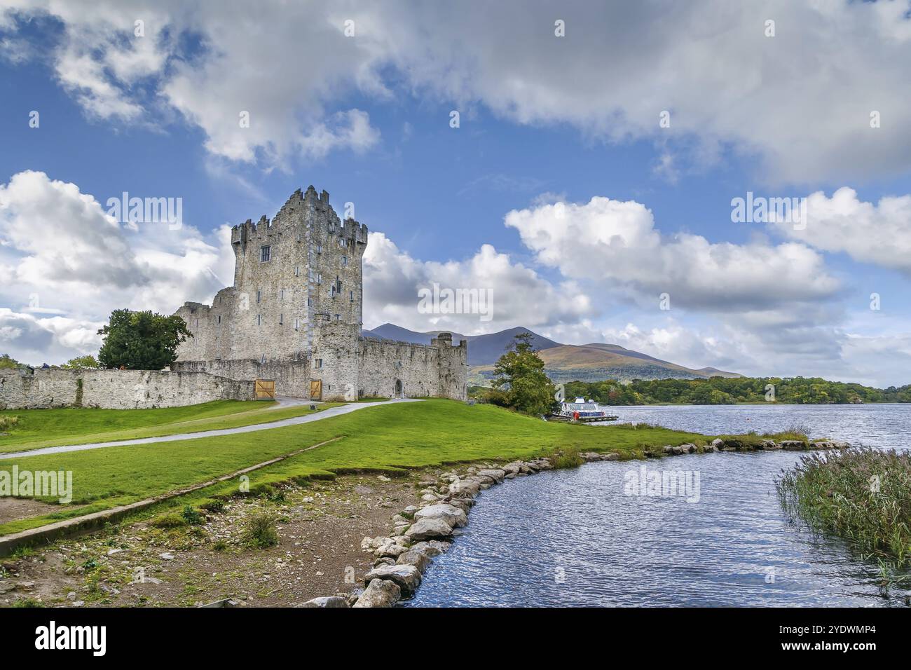 Ross castle 15th century hi-res stock photography and images - Alamy