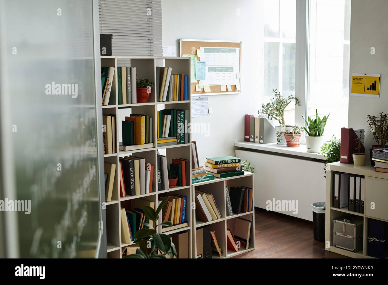 Well organized office space hi-res stock photography and images - Alamy