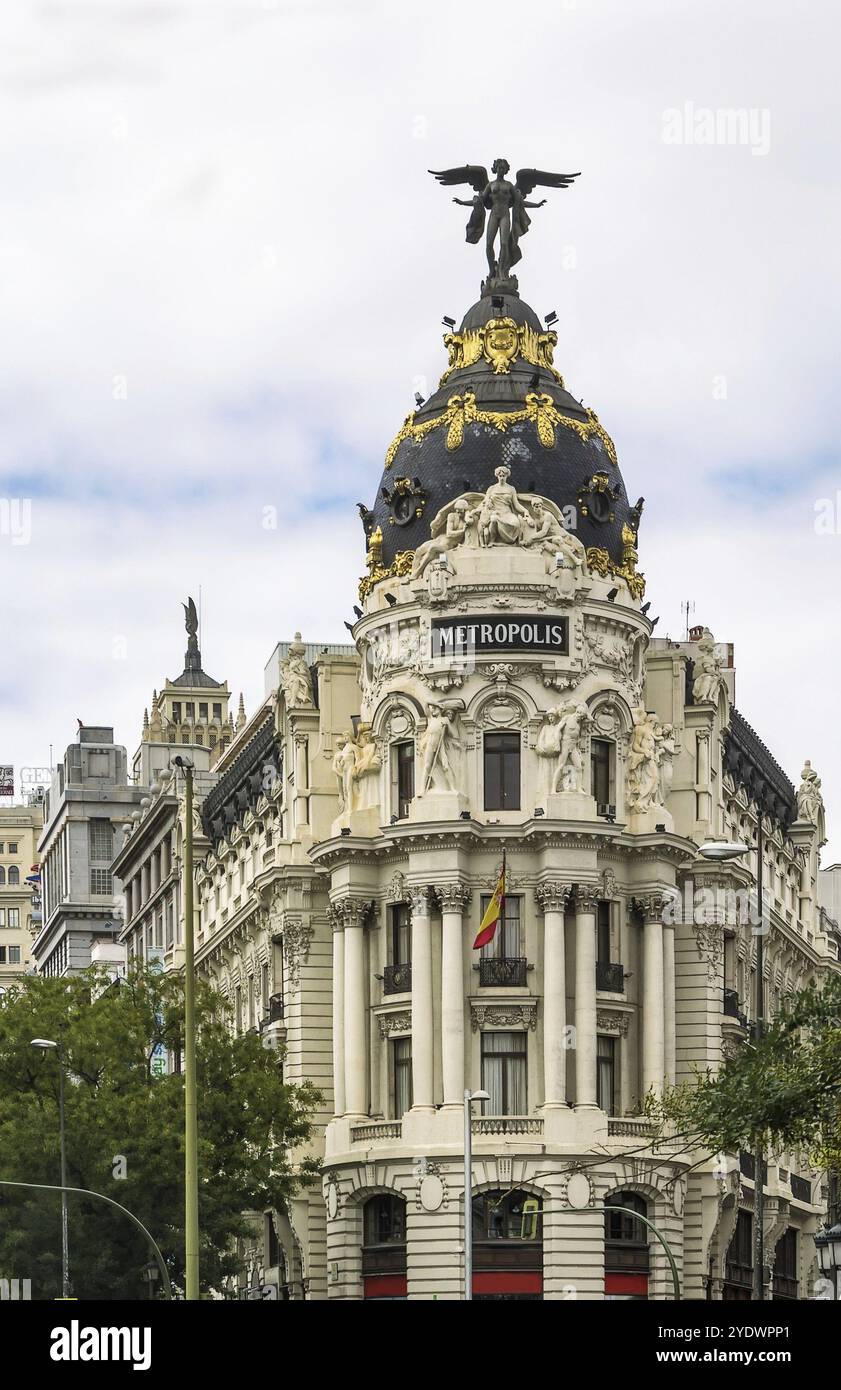 Metropolis Building is an office building in Madrid, Spain, at the ...