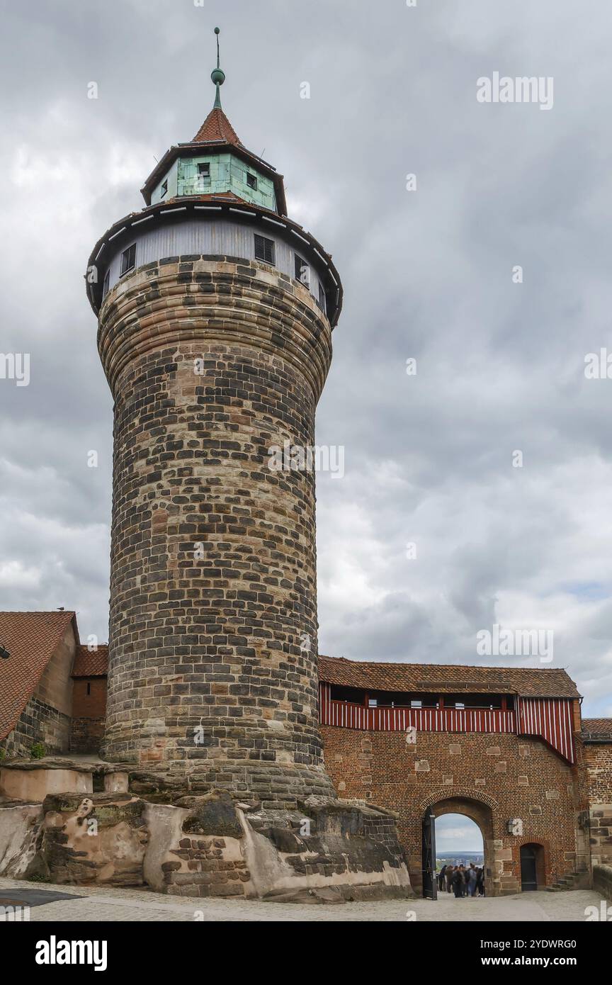 Sinwell Tower (Sinwell Tower) in Nuremberg castle, Germany, Europe ...