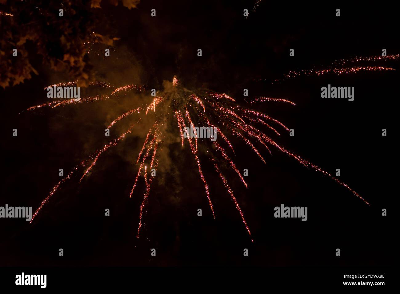 Gold firework hi-res stock photography and images - Alamy