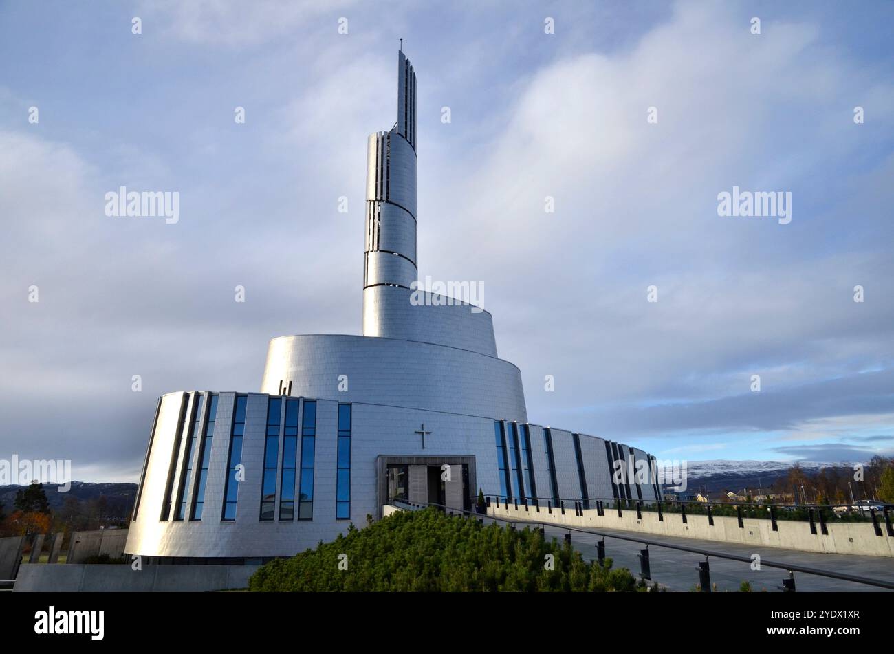 The Northern Lights Cathedral in the north Norwegian city of Alta ...