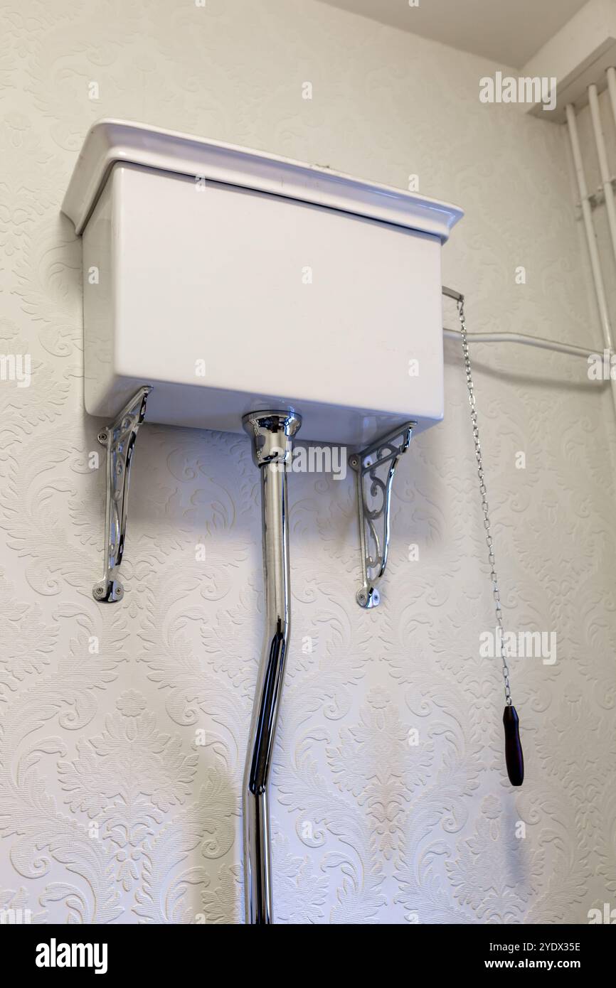 Pull chain toilet hi-res stock photography and images - Alamy