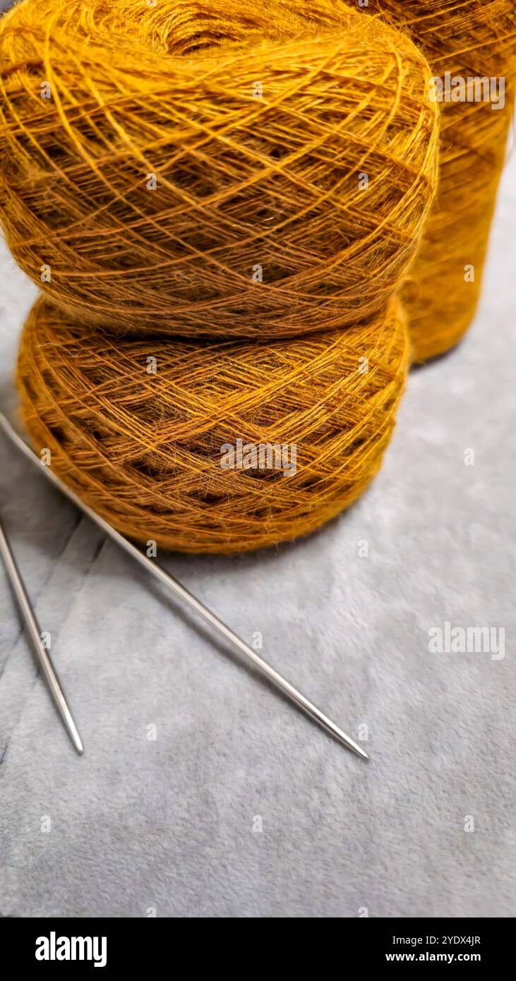Orange threads for handicrafts. Selecting a color palette for knitting ...