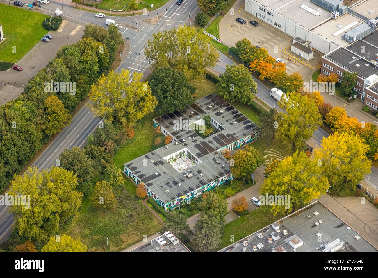 Dechant sprunken strasse hi-res stock photography and images - Alamy