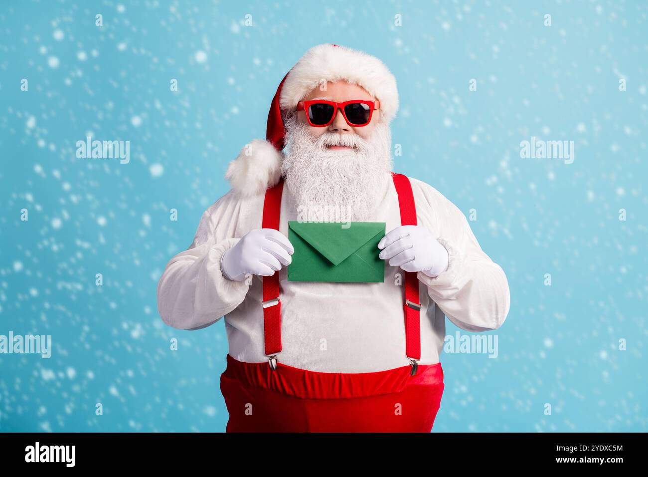 Portrait of his he nice attractive cheery confident overweight white ...