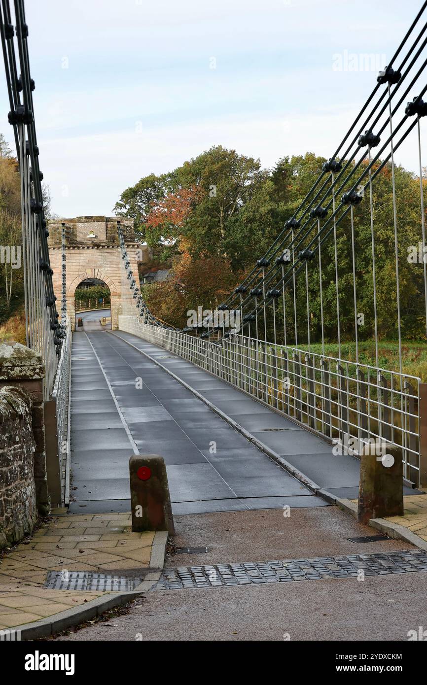 Award winning Union Chain Bridge connecting England and Scotland Stock ...