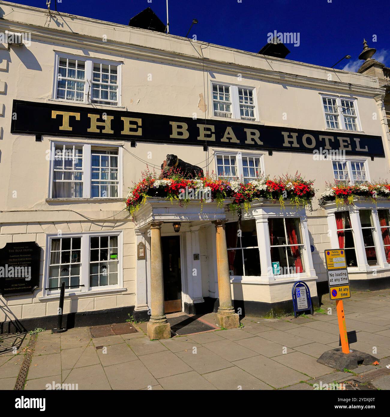 The Bear Hotel, Devizes town centre, Wiltshire, England, UK. 2024 Stock ...
