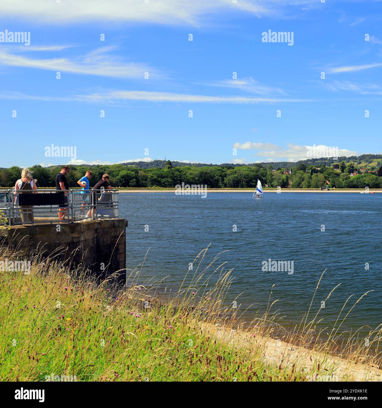 Llanishen and lisvane reservoirs hi-res stock photography and images ...