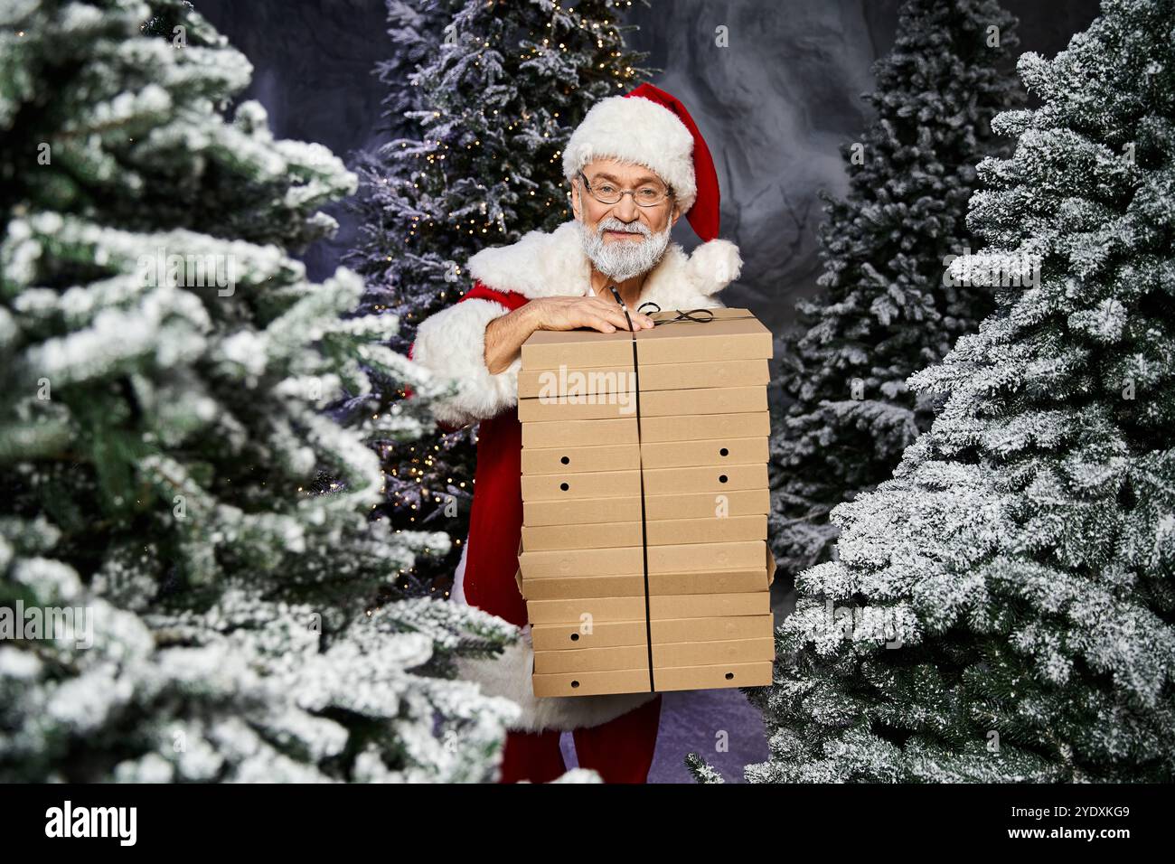 Santa claus carries boxes hi-res stock photography and images - Alamy