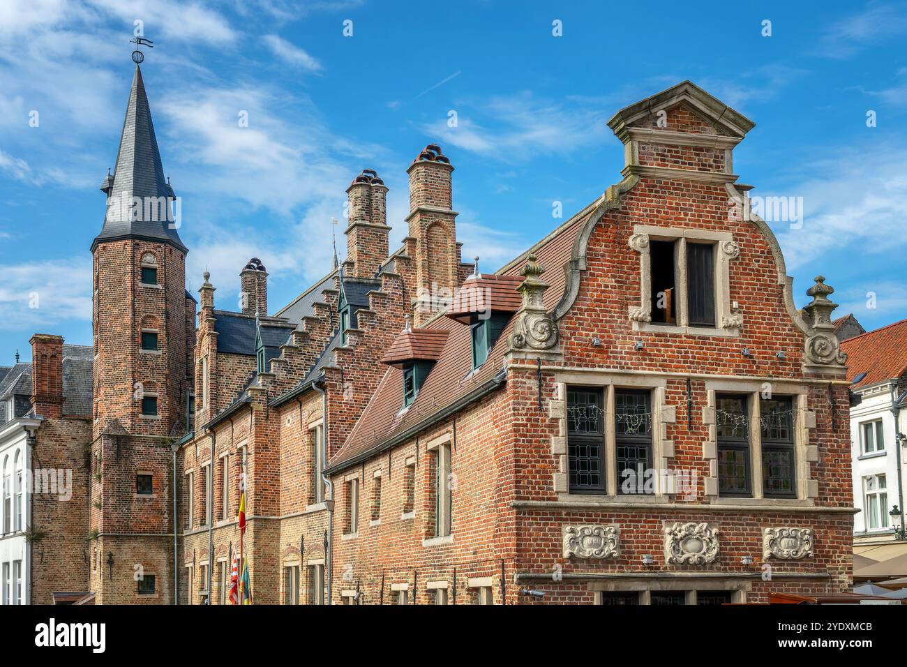 Flemish architecture bruges hi-res stock photography and images - Alamy