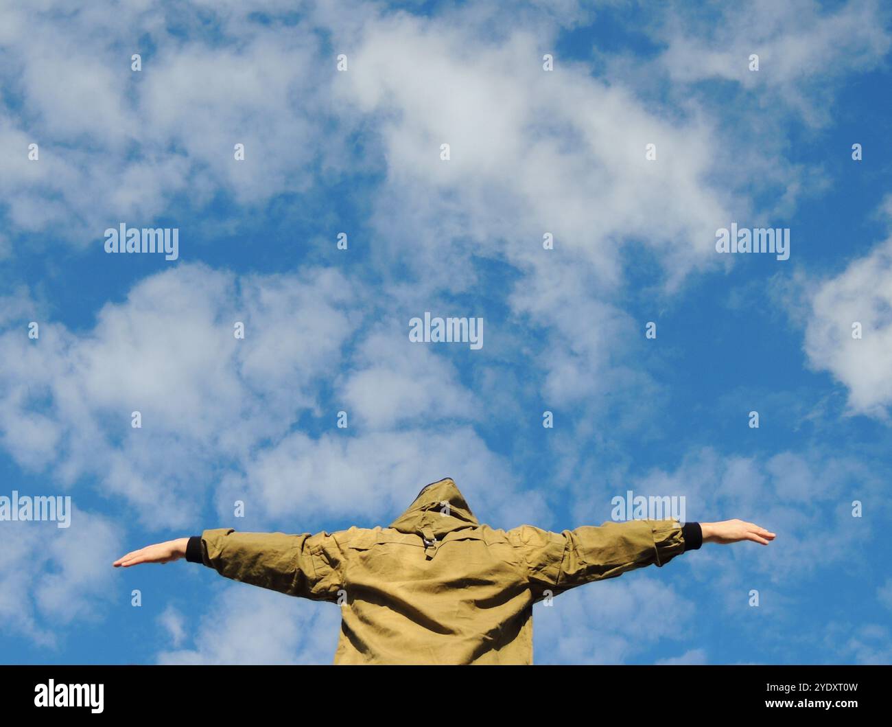 Man jumping from behind hi-res stock photography and images - Alamy